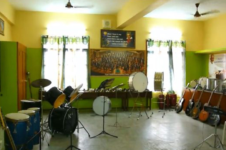 Holy Angels' CBSE School,Salem
