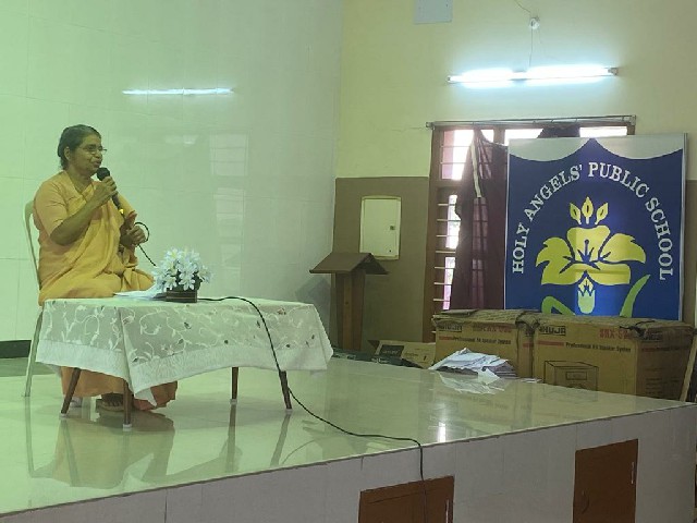 Holy Angels' CBSE School,Salem